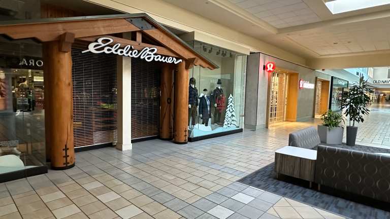 Eddie Bauer Files for Bankruptcy - Dealbreaker