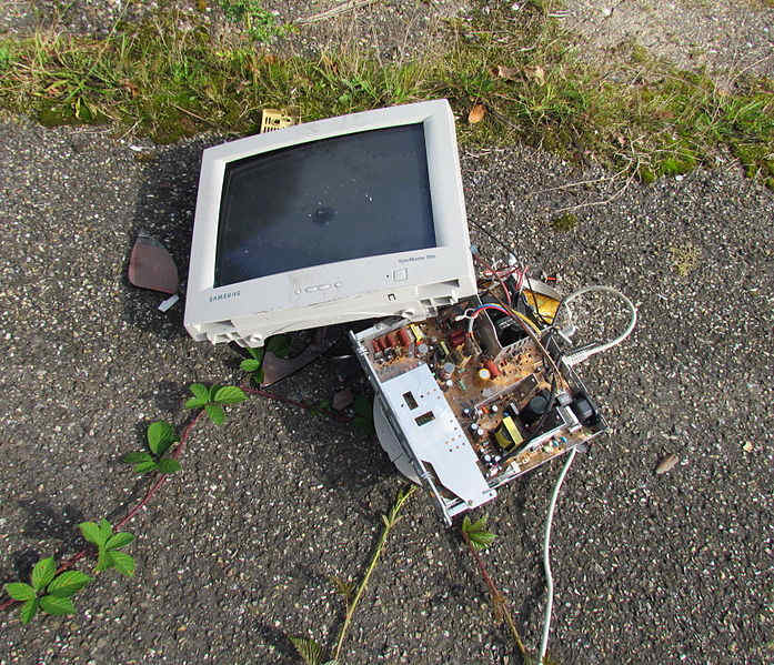 Men Mauling Machines - Dealbreaker