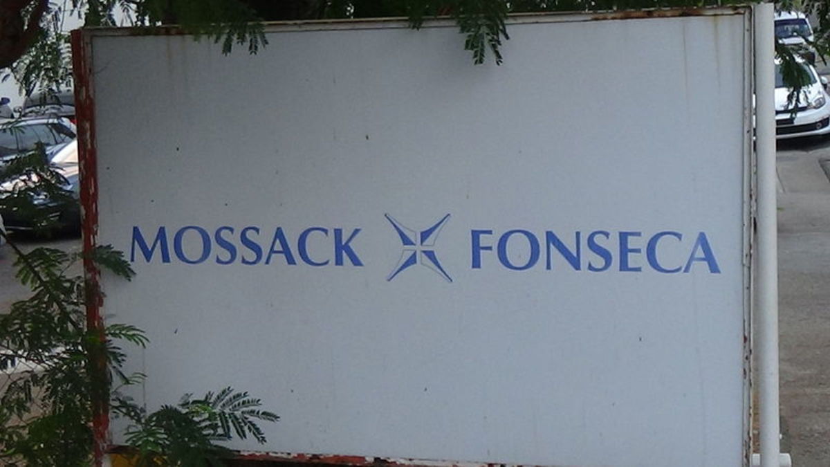 Mossack Fonseca Tells Paul Singer It All Depends On What The Meaning Of ...