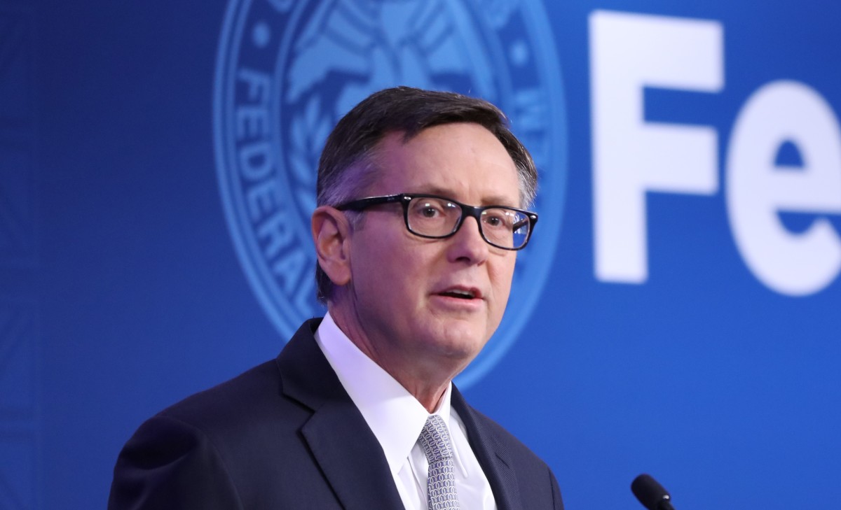 Outgoing Fed Vice Chair Really Making His Patron Proud - Dealbreaker