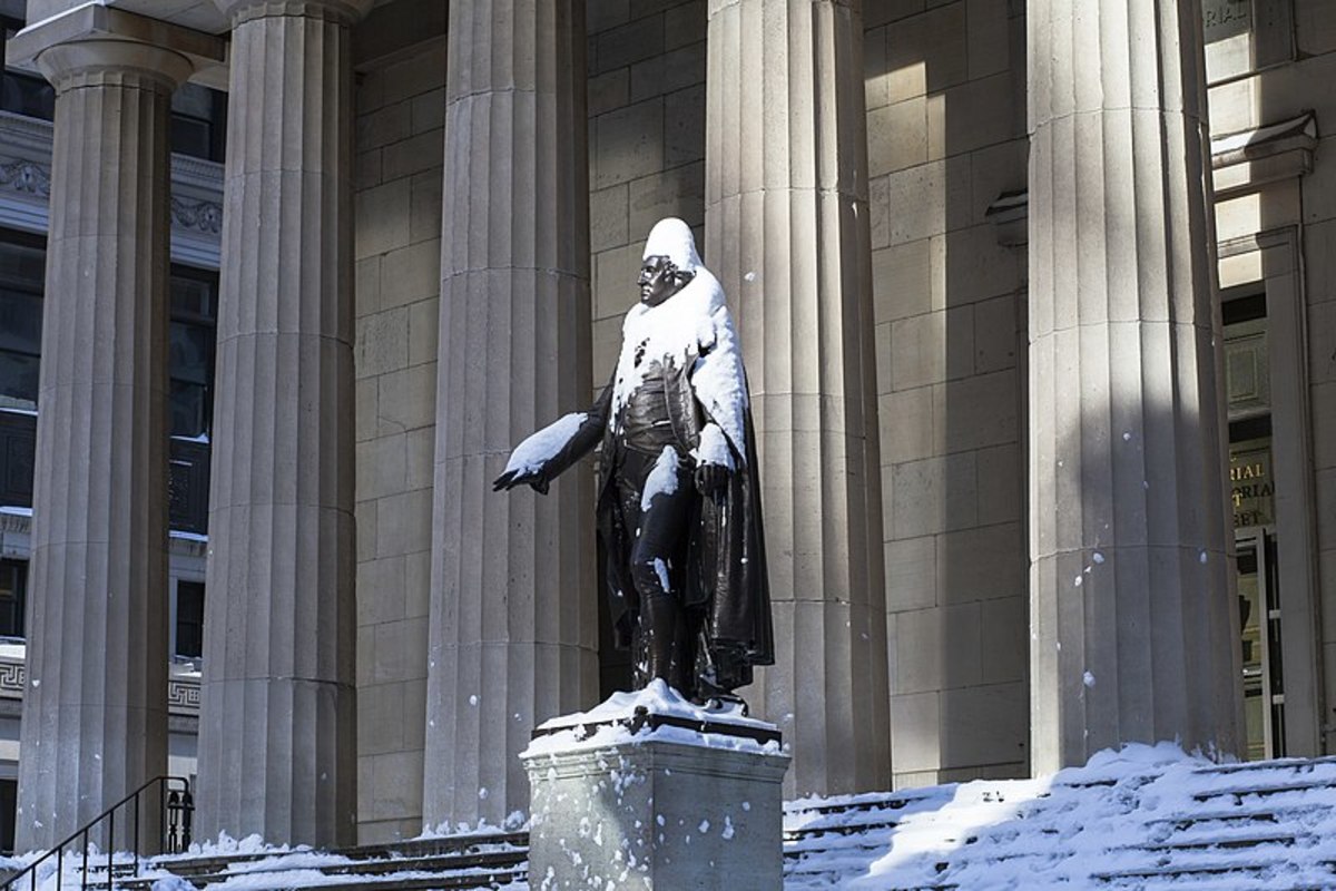 Bonus Watch ’24: They’re Back, Baby! - Dealbreaker